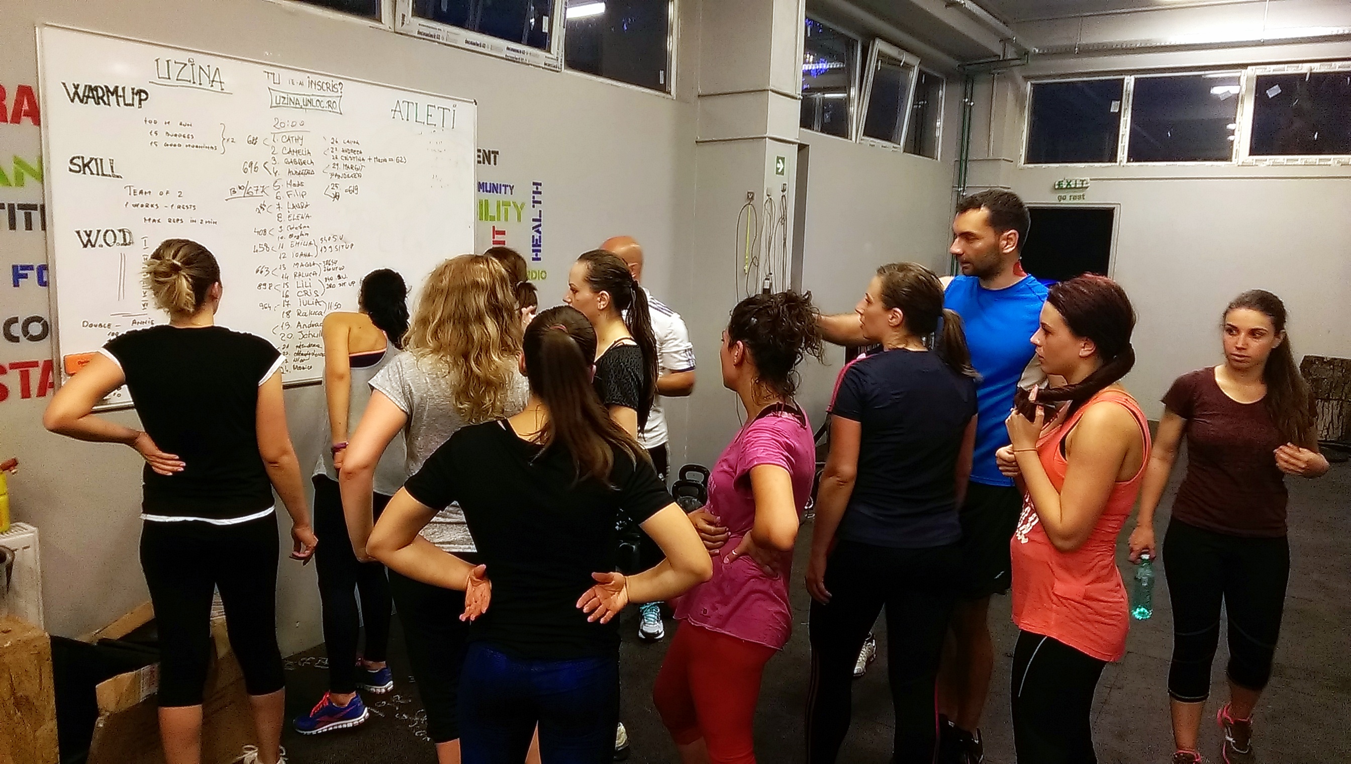 CrossFit pentru fete | Uzina | CrossFit Columna | Prima sala de ...