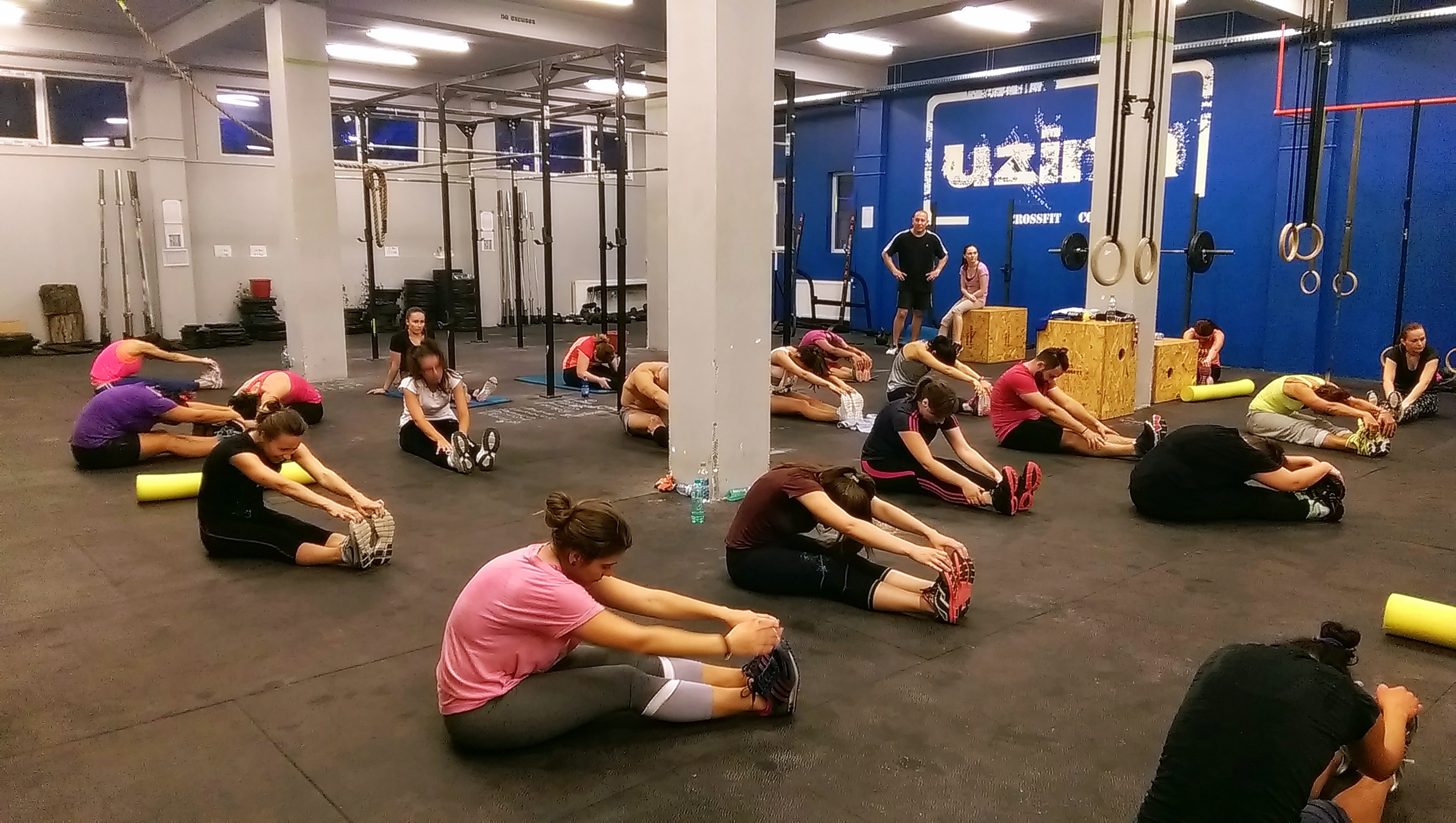 CrossFit pentru fete | Uzina | CrossFit Columna | Prima sala de ...